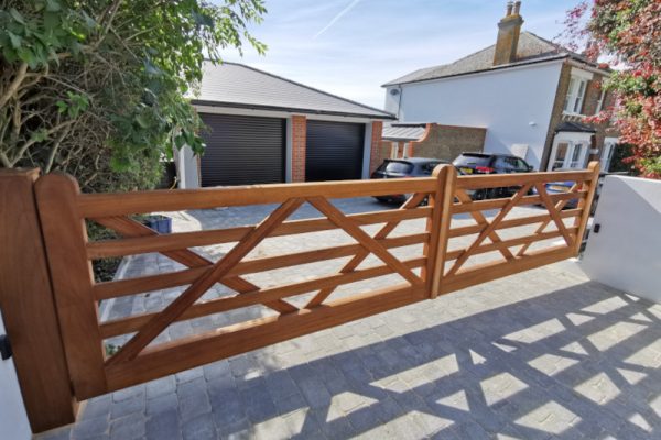 Exploring the world of electric gates with expert insights - Perimeter ...